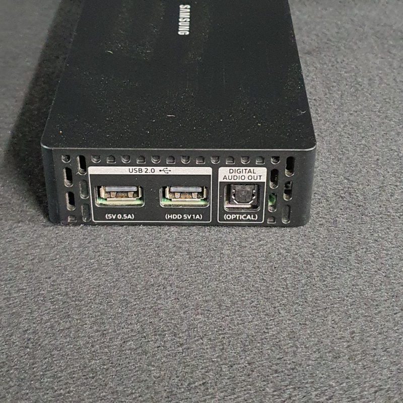 Boitier One Connect télé Samsung QE32LS03TCU Référence: BN91-22043E ...